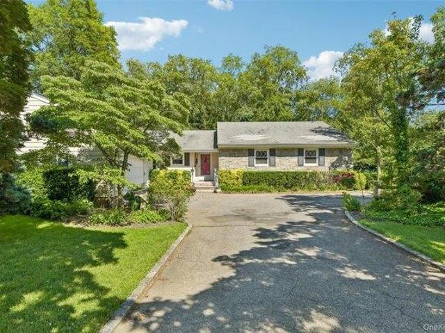 4 bedroom, Garden City NY 11530 104907503