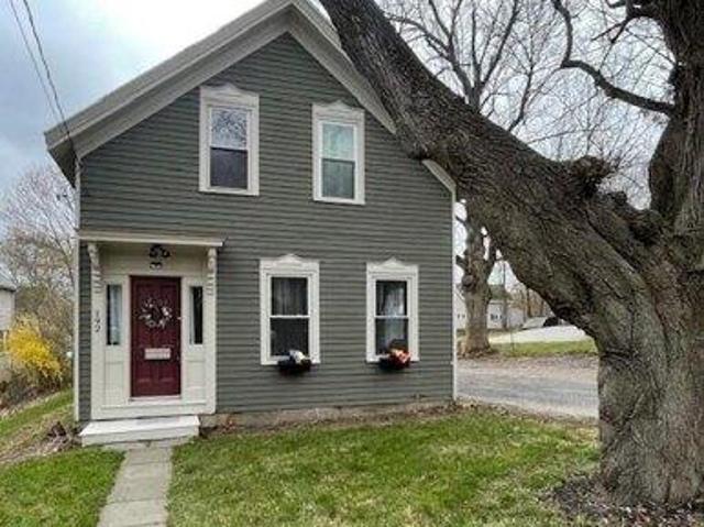4 bedroom, Gardiner ME 04345 102408996