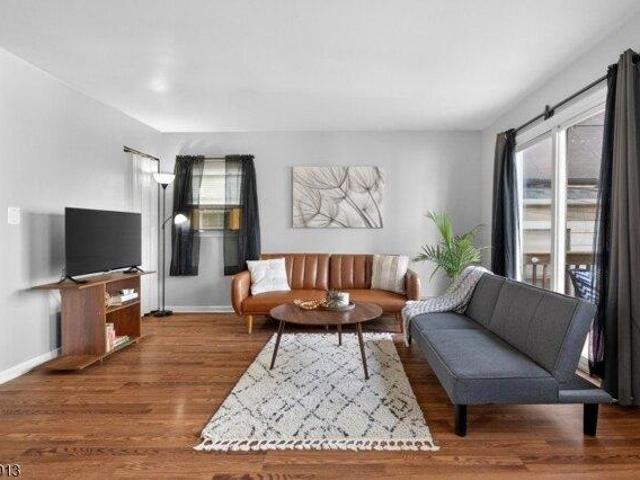 4 bedroom, Garfield NJ 07026 104192592