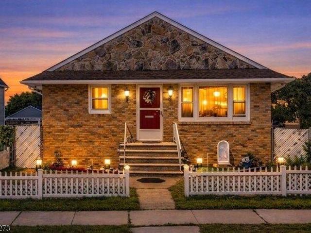 4 bedroom, Garfield NJ 07026 104758521