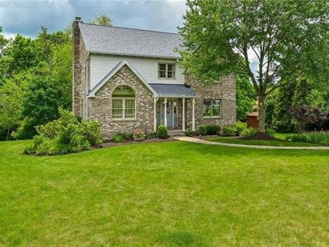 4 bedroom, Gibsonia PA 15044 104904043