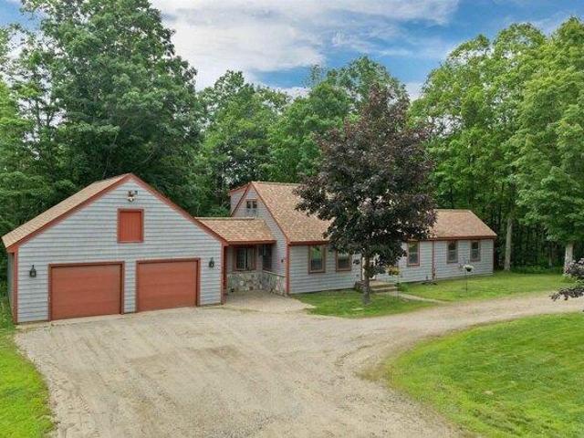 4 bedroom, Gilford NH 03249 104716609