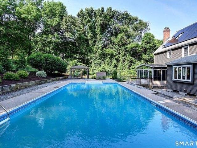 4 bedroom, Glastonbury CT 06033 104851184