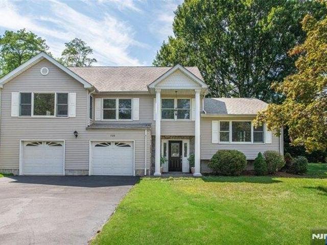 4 bedroom, Glen Rock NJ 07452 LS102776616
