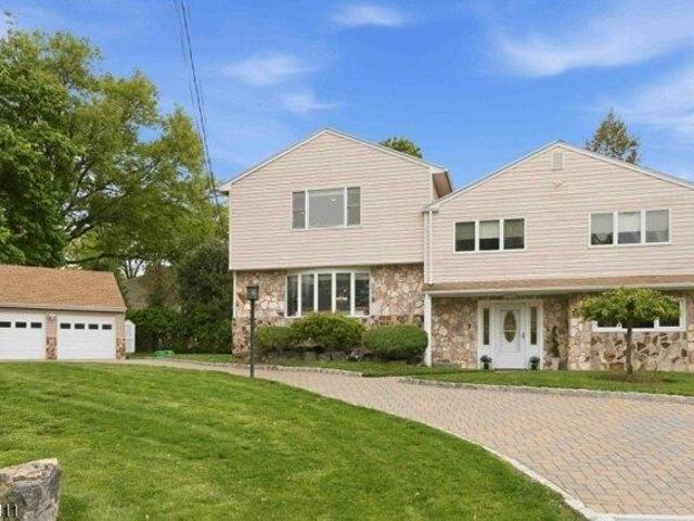 4 bedroom, Glen Rock NJ 07452 102347254