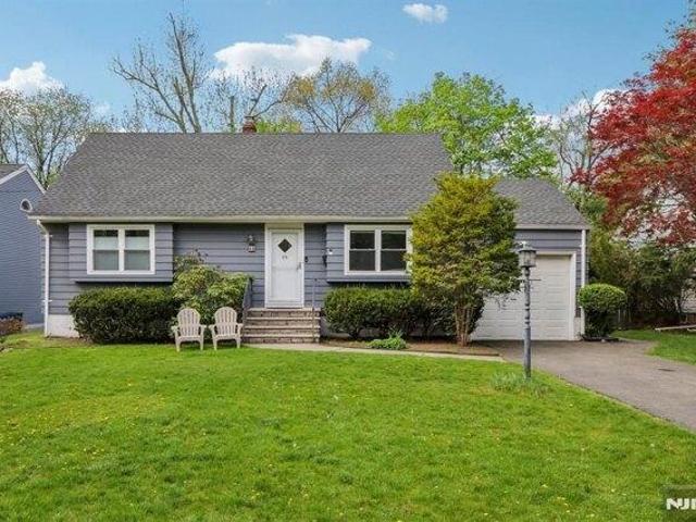 4 bedroom, Glen Rock NJ 07452 102799714