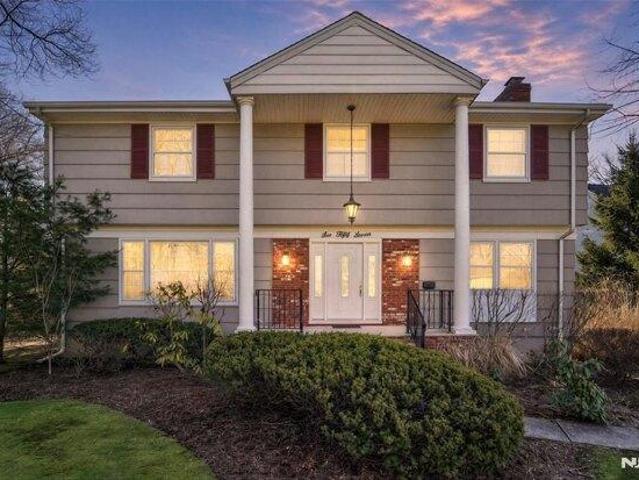 4 bedroom, Glen Rock NJ 07452 102828390