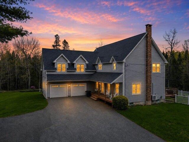 4 bedroom, Glenburn ME 04401 102594313