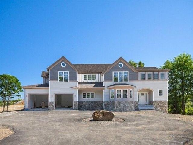 4 bedroom, Gloucester MA 01930 103163315
