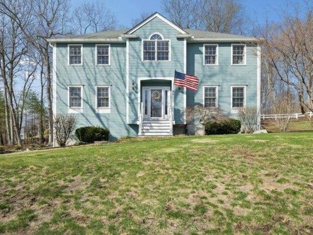 4 bedroom, Grafton MA 01519 102412095