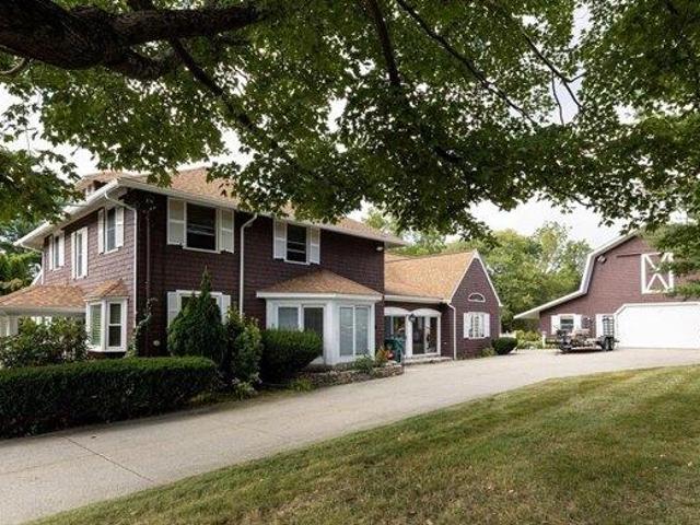4 bedroom, Grafton MA 01519 LS101782634