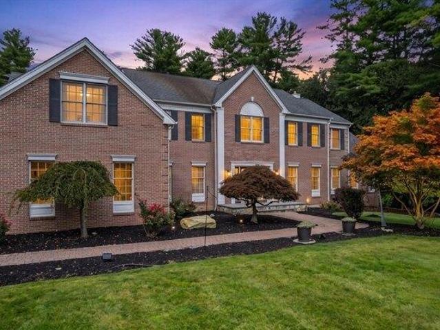 4 bedroom, Grafton MA 01536 102446822