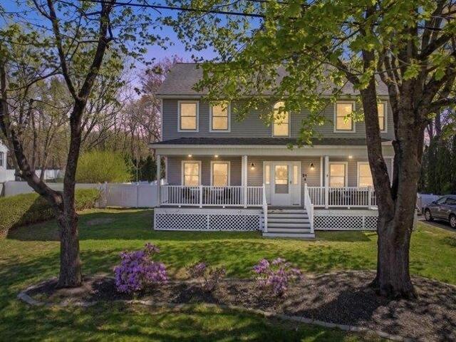 4 bedroom, Grafton MA 01536 LS102118612