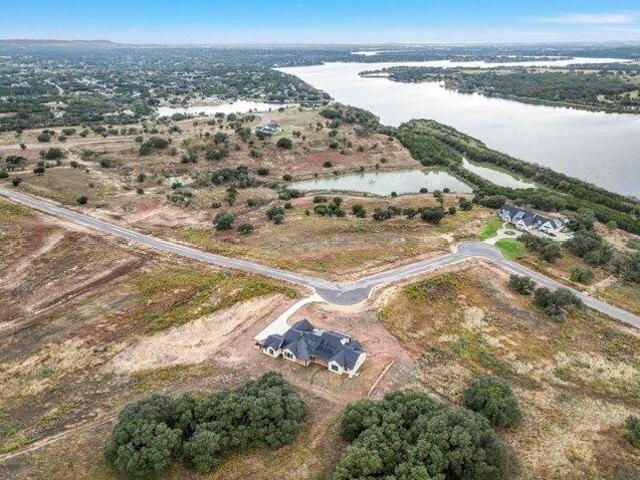 4 bedroom, Granbury TX 76048 93924914