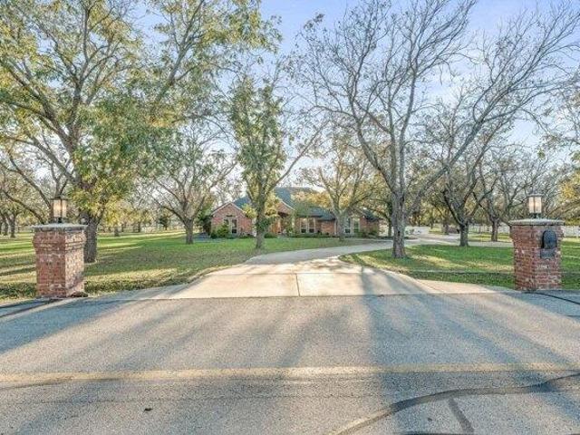 4 bedroom, Granbury TX 76049 94059600