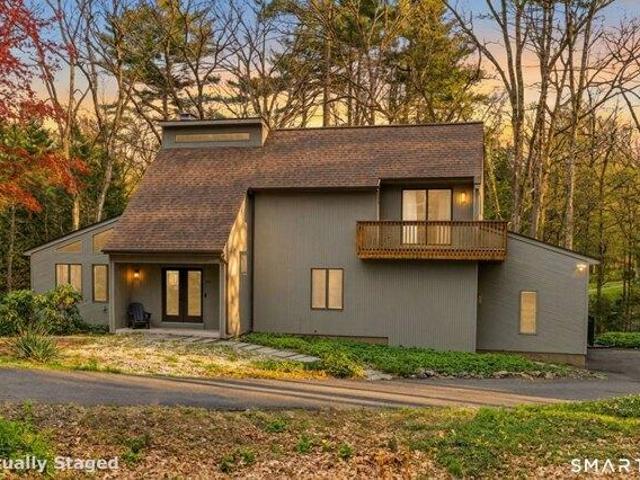 4 bedroom, Granby CT 06035 LS103102468