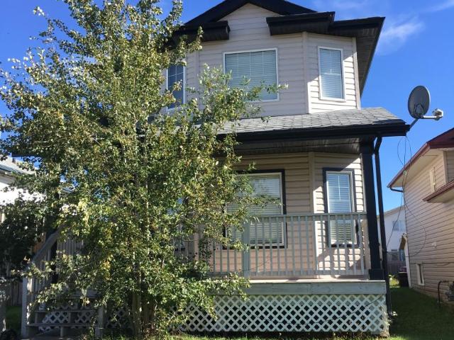 4 bedroom, Grande Prairie AB T8X 1T2 89669368