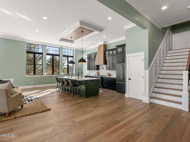 4 bedroom, Granville MA 01034 102120957