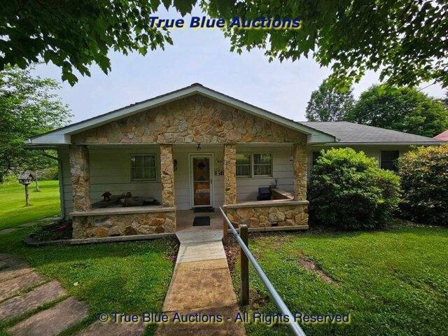 4 bedroom, Grassflat PA 16839 LS93569641