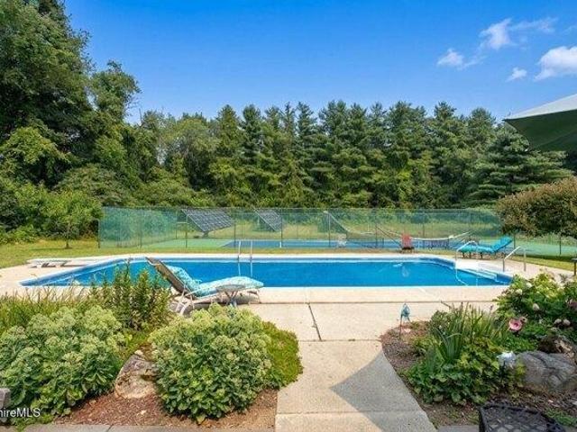 4 bedroom, Great Barrington MA 01230 104542992