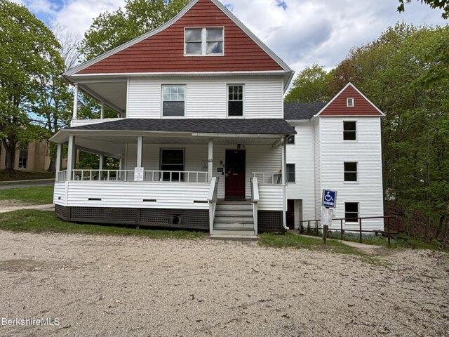 4 bedroom, Great Barrington MA 01230 104570250