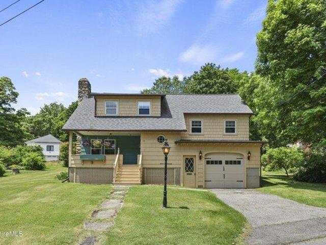 4 bedroom, Great Barrington MA 01230 104652121