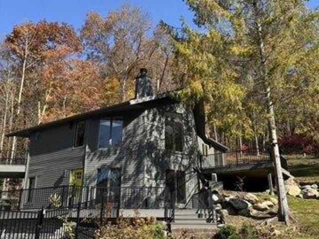 4 bedroom, Great Barrington MA 01230 LS102563597