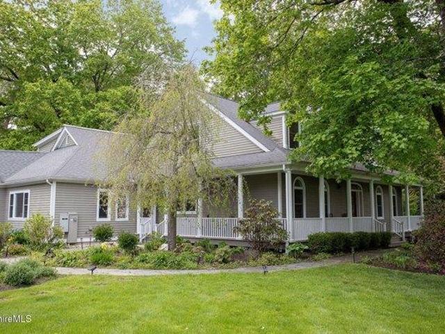 4 bedroom, Great Barrington MA 01230 LS102633867