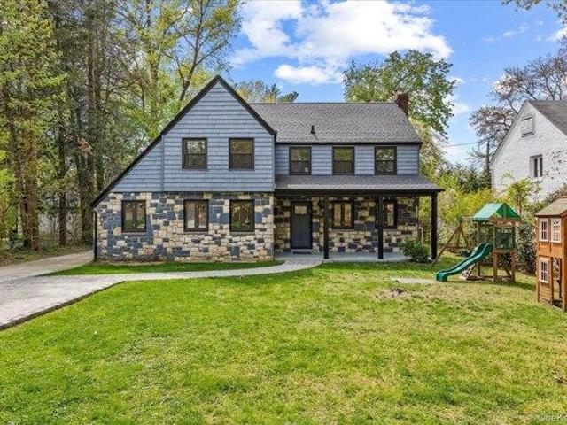 4 bedroom, Great Neck NY 11023 LS102527980