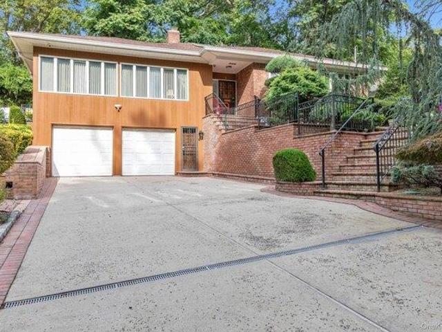 4 bedroom, Great Neck NY 11021 101782968