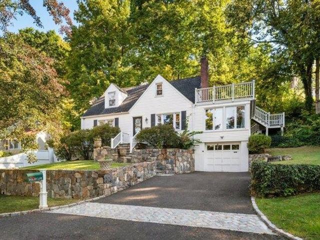 4 bedroom, Greenwich CT 06831 LS103125332