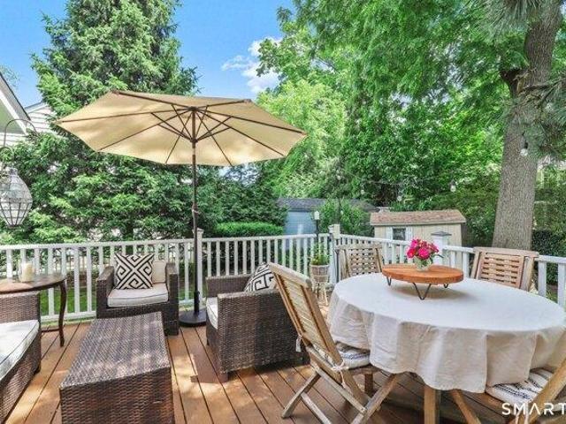 4 bedroom, Greenwich CT 06870 LS102282404