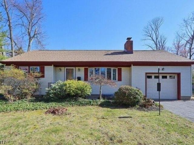 4 bedroom, Green Brook NJ 08812 LS101656976