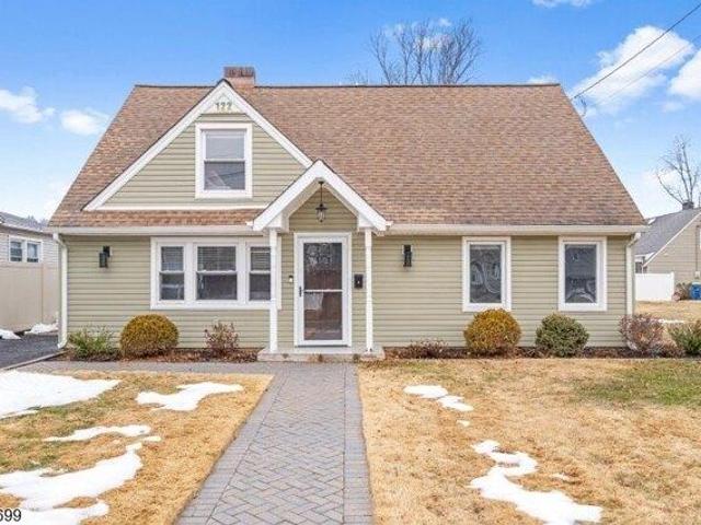 4 bedroom, Green Brook NJ 08812 LS101661655