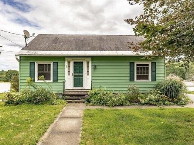 4 bedroom, Greenfield MA 01301 102157199
