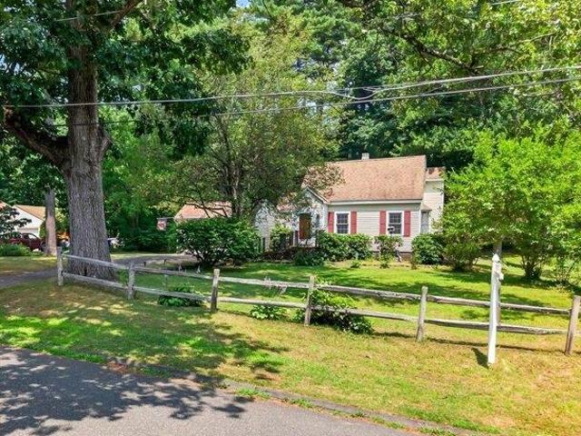 4 bedroom, Greenfield MA 01301 105040369