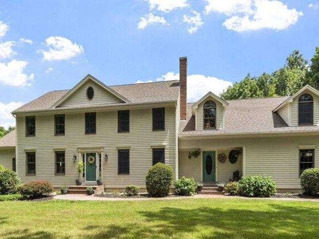 4 bedroom, Greenland NH 03840 104478221