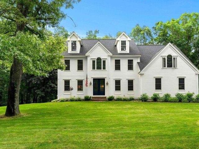 4 bedroom, Greenland NH 03840 104655254