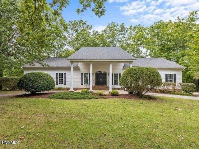 4 bedroom, Grimesland NC 27837 88561579