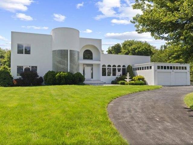 4 bedroom, Groton CT 06340 103160960