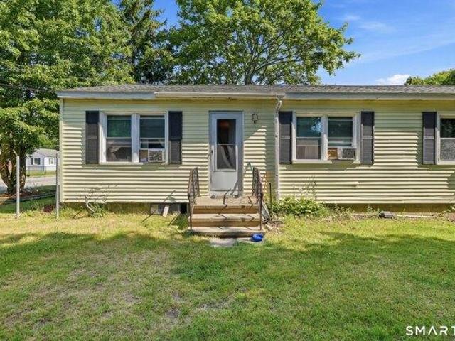 4 bedroom, Groton CT 06340 104688009