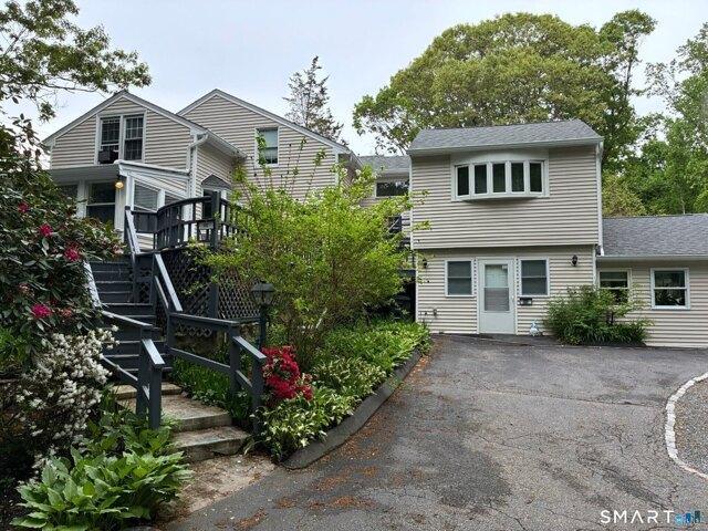 4 bedroom, Groton CT 06340 104920033