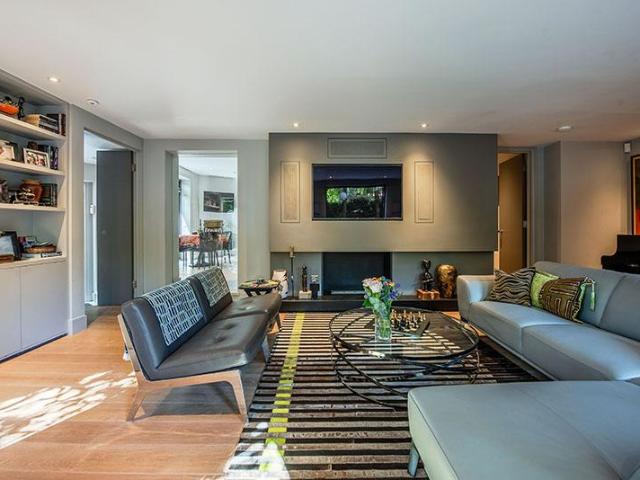4 bedroom ground maisonette for sale