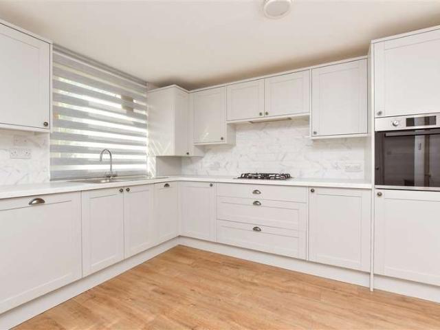 4 Bedroom Ground Flat