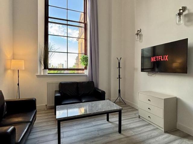 4 bedroom ground floor maisonette to rent