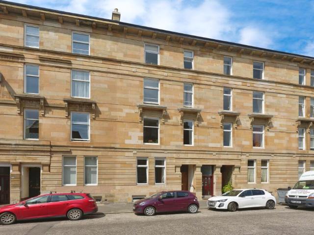 4 bedroom ground floor flat for sale in Park Road, Glasgow, G4