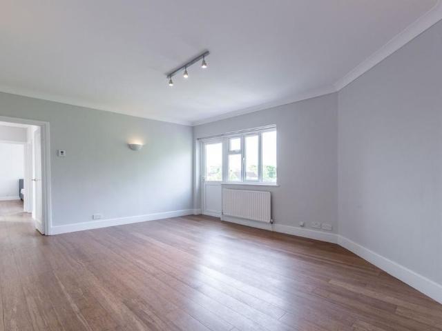 4 bedroom ground floor flat to rent