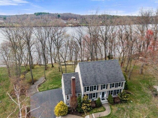 4 bedroom, Groveland MA 01834 102583670