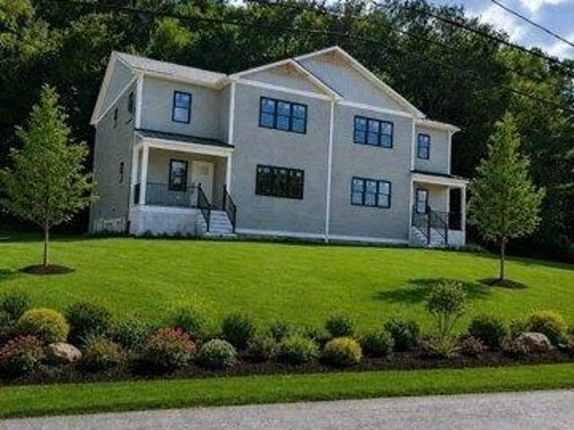 4 bedroom, Groveland MA 01834 104440404