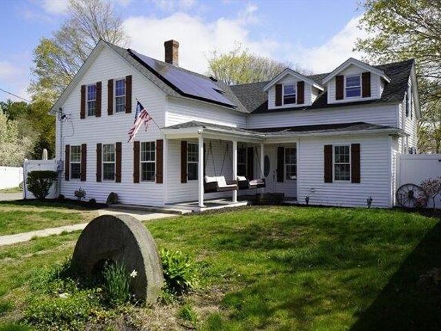 4 bedroom, Douglas MA 01516 102157140